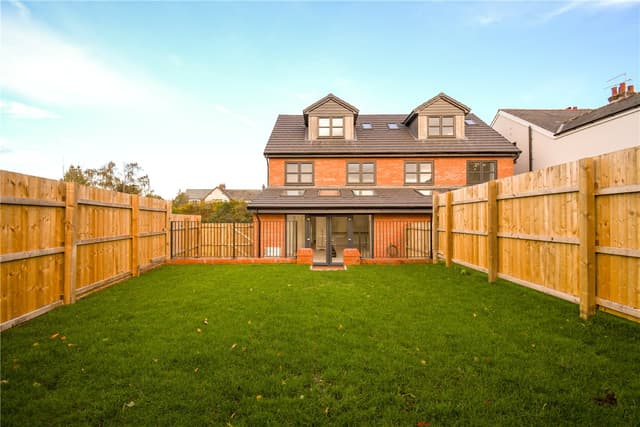 Thurstaston Rd - Karl Tatler